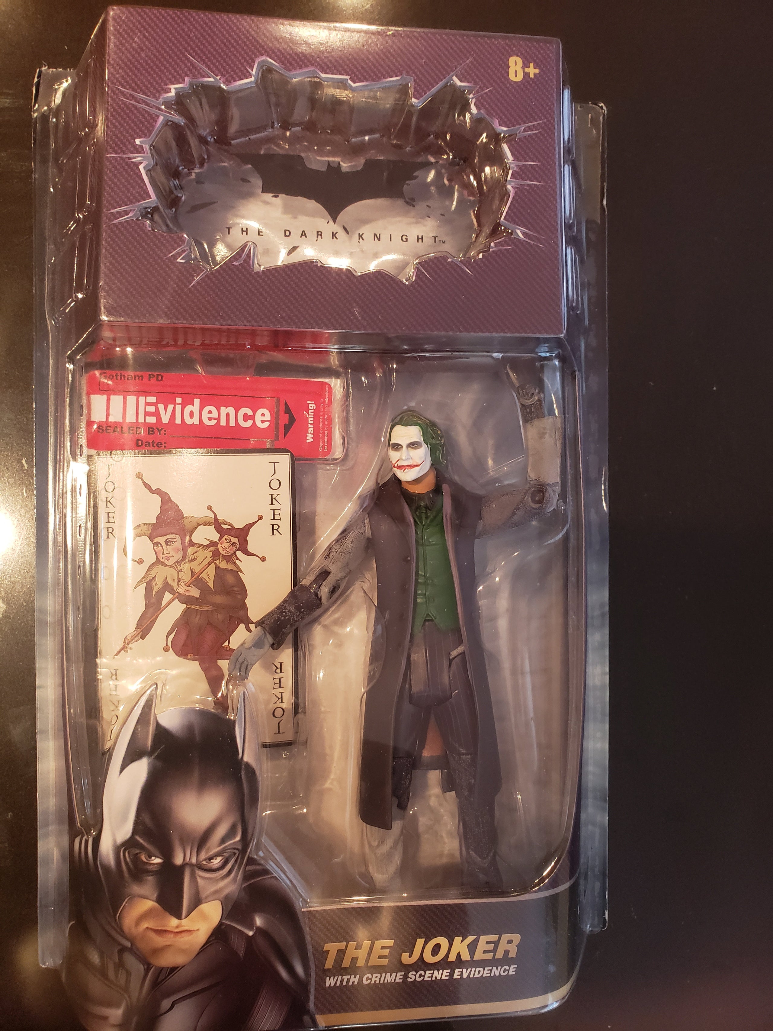 Mattel - Dark Knight - Action Figure - The Joker with Crime Scene ...